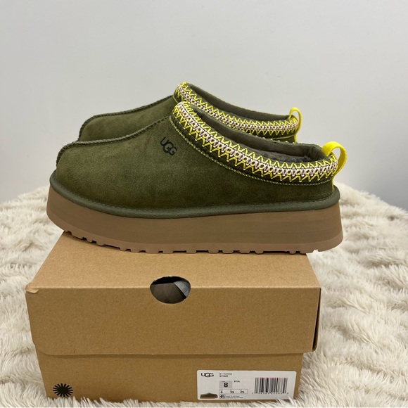 UGG | Shoes | Ugg Tazz Platform Slippers Rare New In Box Burnt Olive ...